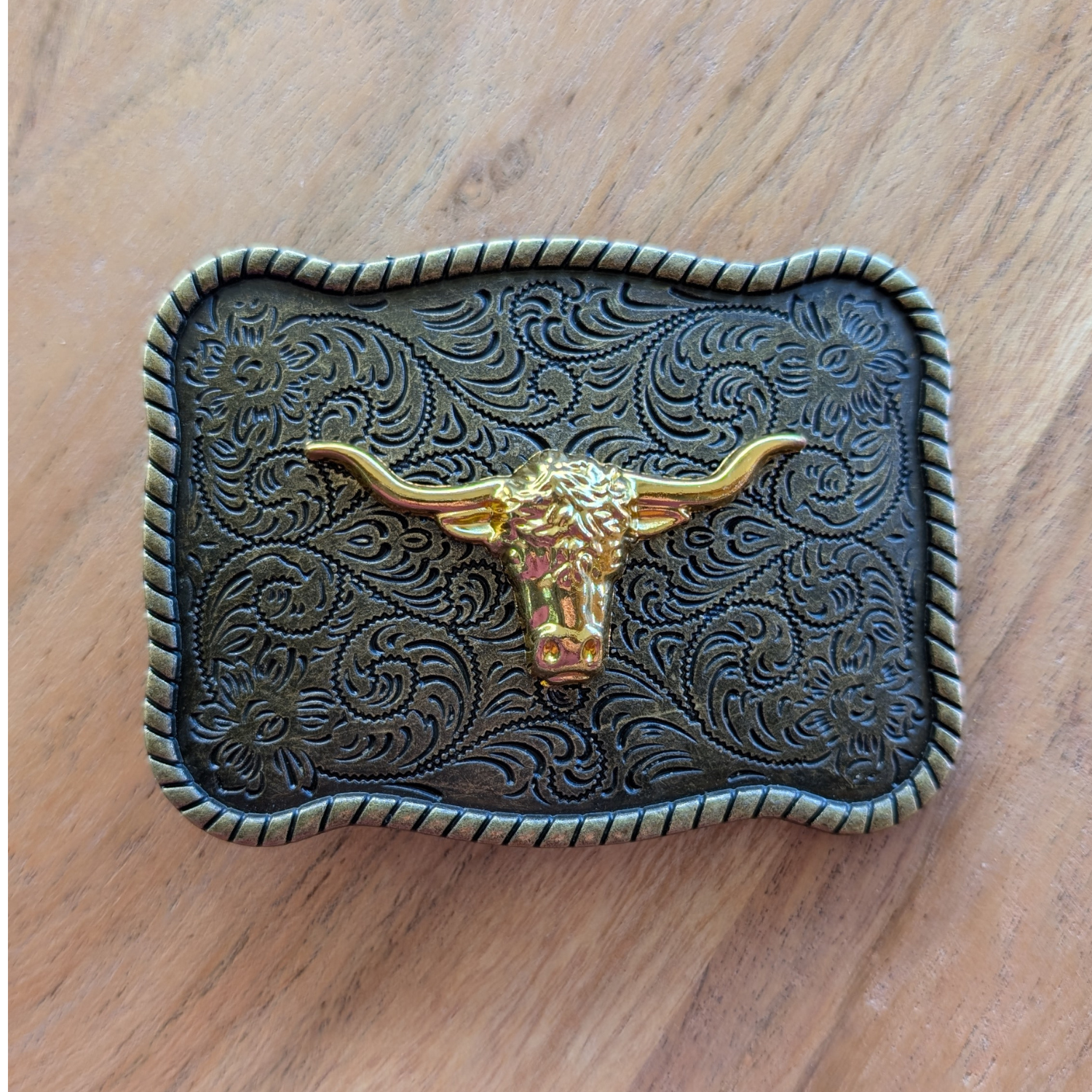 Bull Head Belt Buckle – Gold Emblem on Tarnished Silver, Unisex ...